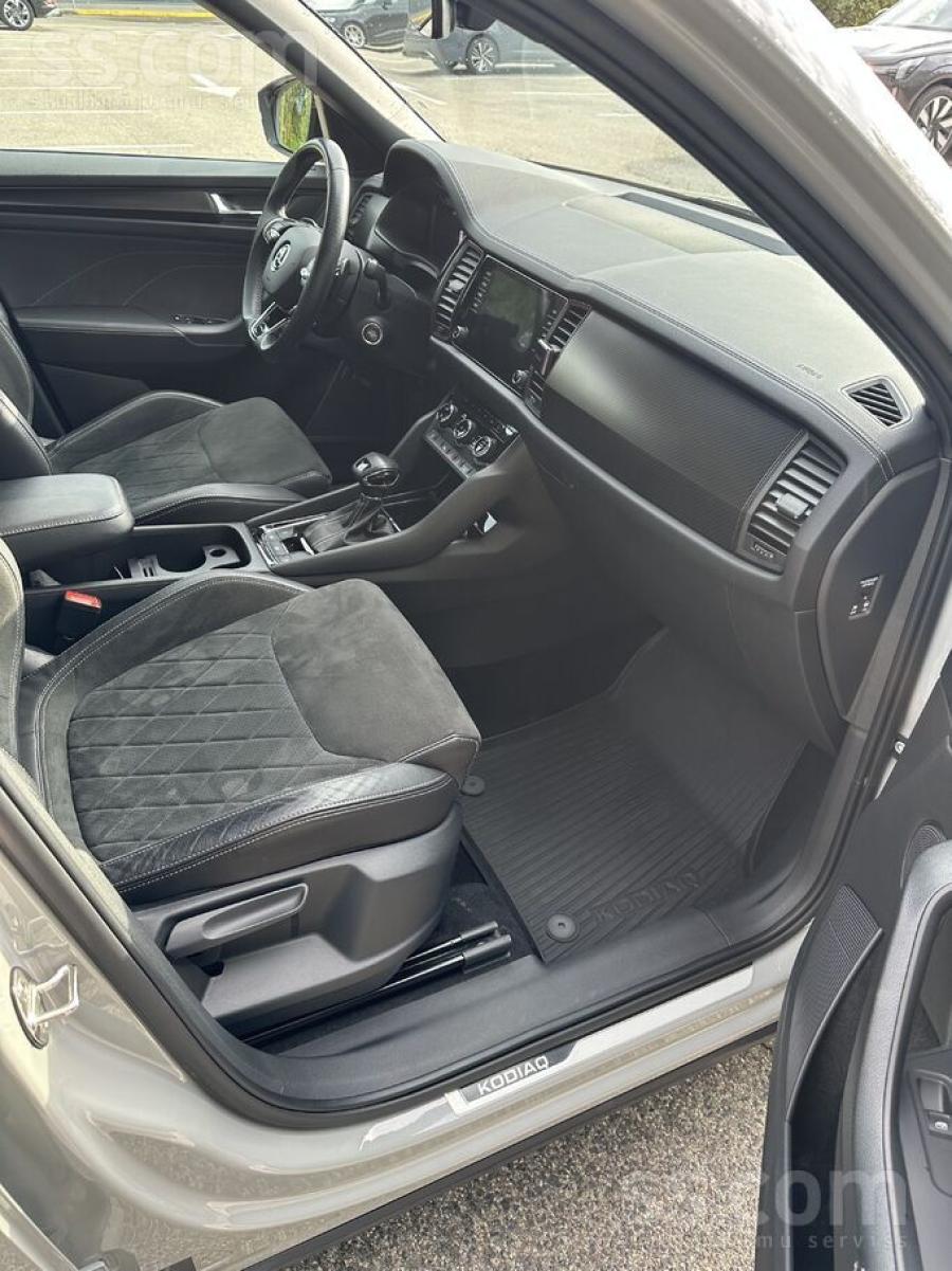 Pelēks Skoda Kodiaq 2022 Rīga, ar dzinēja tilpumu 1.50 L un nobraukumu 88 tūkst. km par 30000 €, foto 9 vietnē AUTOMOTO.COM.LV