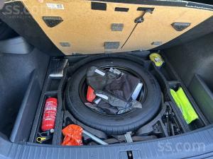 Pelēks Skoda Kodiaq 2022 Rīga, ar dzinēja tilpumu 1.50 L un nobraukumu 88 tūkst. km par 30000 €, foto 16 vietnē AUTOMOTO.COM.LV