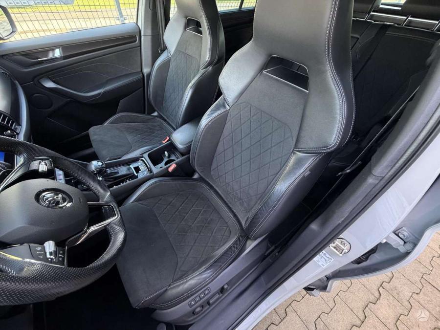Pelēks Skoda Kodiaq 2022 Šauļi, ar dzinēja tilpumu 1.50 L un nobraukumu 162 tūkst. km par 27818 €, foto 14 vietnē AUTOMOTO.COM.LV