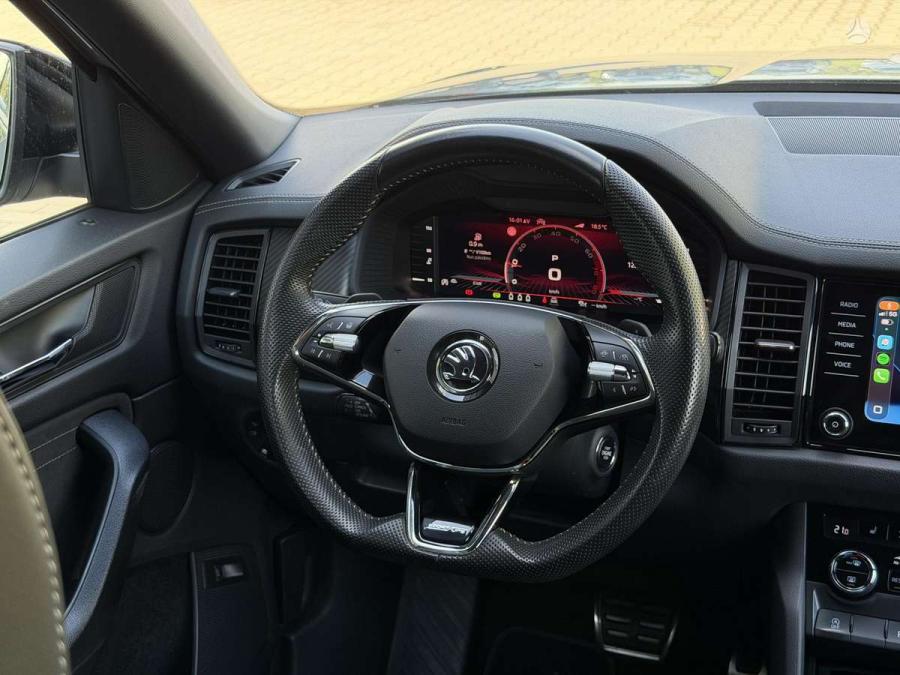 Pelēks Skoda Kodiaq 2022 Šauļi, ar dzinēja tilpumu 1.50 L un nobraukumu 162 tūkst. km par 27818 €, foto 16 vietnē AUTOMOTO.COM.LV