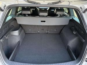 Pelēks Skoda Kodiaq 2022 Šauļi, ar dzinēja tilpumu 1.50 L un nobraukumu 162 tūkst. km par 27818 €, foto 23 vietnē AUTOMOTO.COM.LV