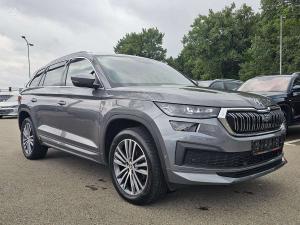 Pelēks Skoda Kodiaq 2022 Viļņa, ar dzinēja tilpumu 1.97 L un nobraukumu 176 tūkst. km par 25700 €, foto  vietnē AUTOMOTO.COM.LV