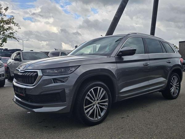 Pelēks Skoda Kodiaq 2022 Viļņa, ar dzinēja tilpumu 1.97 L un nobraukumu 176 tūkst. km par 25700 €, foto 3 vietnē AUTOMOTO.COM.LV