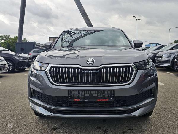 Pelēks Skoda Kodiaq 2022 Viļņa, ar dzinēja tilpumu 1.97 L un nobraukumu 176 tūkst. km par 25700 €, foto 4 vietnē AUTOMOTO.COM.LV