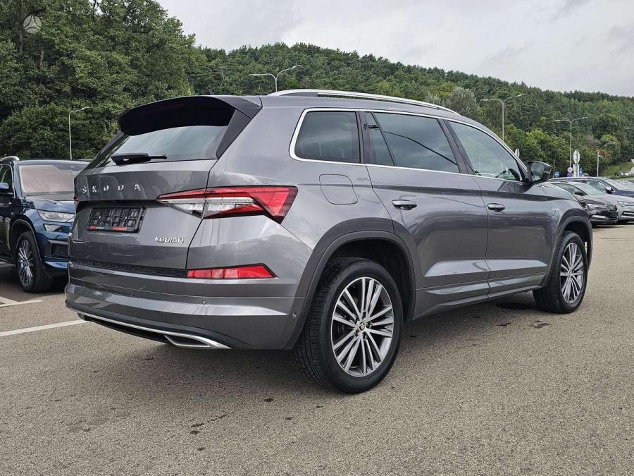 Pelēks Skoda Kodiaq 2022 Viļņa, ar dzinēja tilpumu 1.97 L un nobraukumu 176 tūkst. km par 25700 €, foto 7 vietnē AUTOMOTO.COM.LV