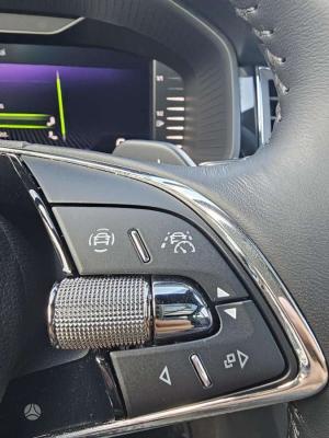 Pelēks Skoda Kodiaq 2022 Viļņa, ar dzinēja tilpumu 1.97 L un nobraukumu 176 tūkst. km par 25700 €, foto 32 vietnē AUTOMOTO.COM.LV