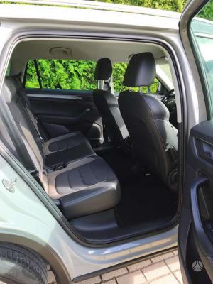 Pelēks Skoda Kodiaq 2022 Kalvarija, ar dzinēja tilpumu 1.50 L un nobraukumu 122 tūkst. km par 24188 €, foto 19 vietnē AUTOMOTO.COM.LV