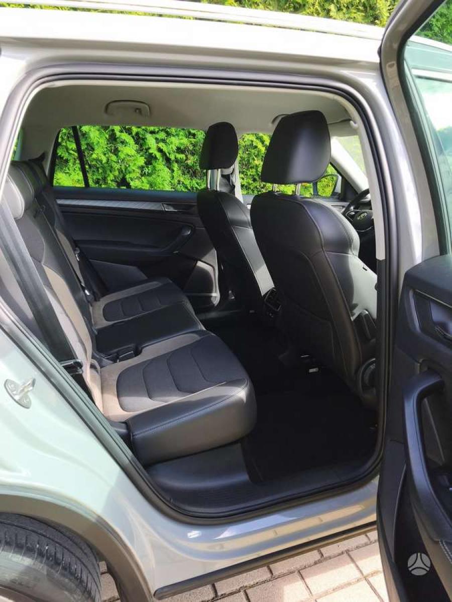 Pelēks Skoda Kodiaq 2022 Kalvarija, ar dzinēja tilpumu 1.50 L un nobraukumu 122 tūkst. km par 24188 €, foto 19 vietnē AUTOMOTO.COM.LV