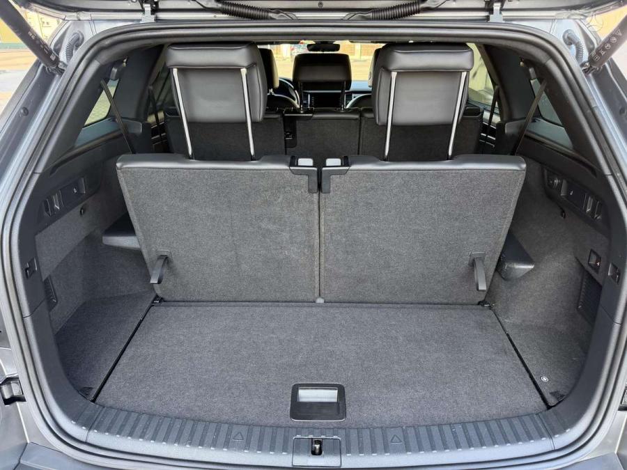 Серый Шкода Kodiaq 2022 в Клайпеда, объемом двигателя 1.97 л и пробегом 215 тыс. км за 24926 €, фото 19 на AUTOMOTO.COM.LV