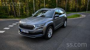 Pelēks Skoda Kodiaq 2022 Rīga, ar dzinēja tilpumu 2.00 L un nobraukumu 87 tūkst. km par 26800 €, foto 3 vietnē AUTOMOTO.COM.LV