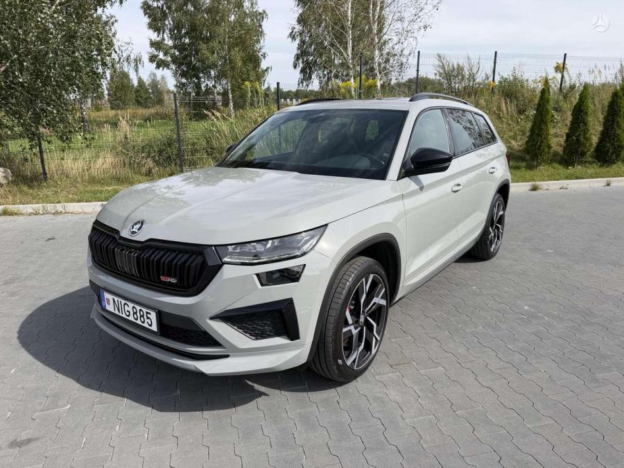Pelēks Skoda Kodiaq 2022 Kauņa, ar dzinēja tilpumu 1.98 L un nobraukumu 108 tūkst. km par 36200 €, foto 1 vietnē AUTOMOTO.COM.LV