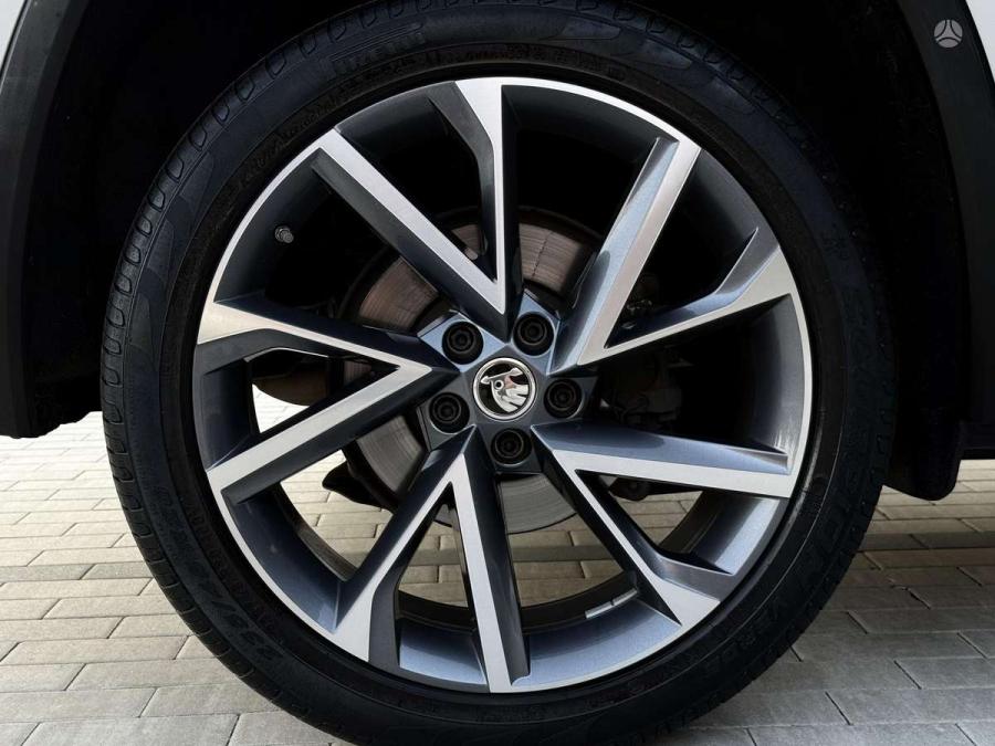 Pelēks Skoda Kodiaq 2022 Šauļi, ar dzinēja tilpumu 1.97 L un nobraukumu 204 tūkst. km par 23990 €, foto 45 vietnē AUTOMOTO.COM.LV