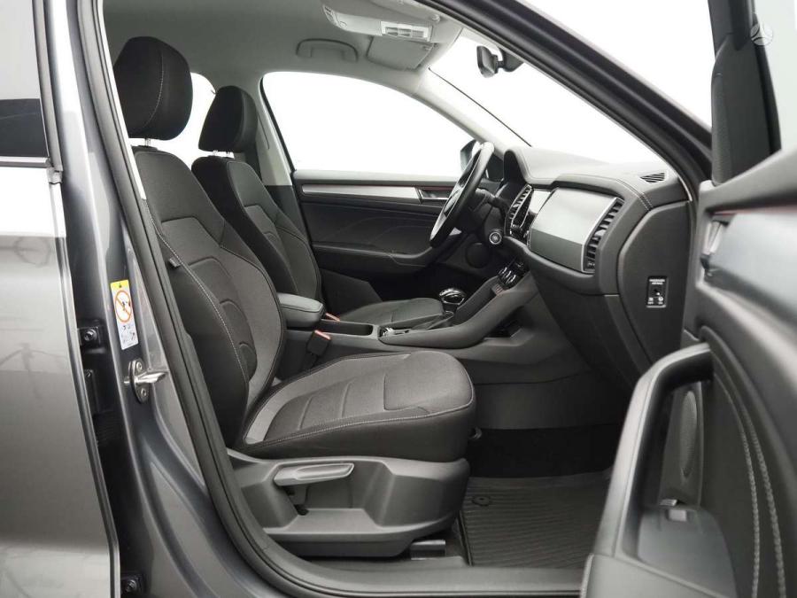 Grey Skoda Kodiaq 2022 in Vilnius, with an engine capacity of 1.97 L and mileage of 110 thousand km for 24200 €, photo 12 on AUTOMOTO.COM.LV