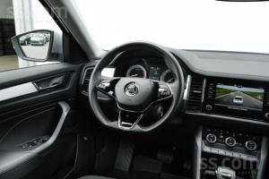Pelēks Skoda Kodiaq 2022 Rīga, ar dzinēja tilpumu 1.50 L un nobraukumu 50 tūkst. km par 24850 €, foto 33 vietnē AUTOMOTO.COM.LV