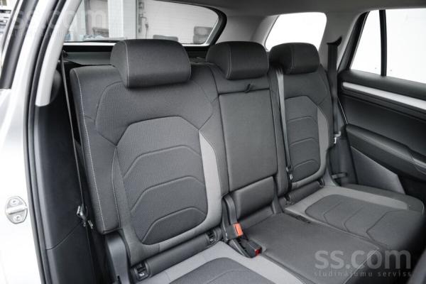Grey Skoda Kodiaq 2022 in Riga, with an engine capacity of 1.50 L and mileage of 50 thousand km for 24850 €, photo 8 on AUTOMOTO.COM.LV