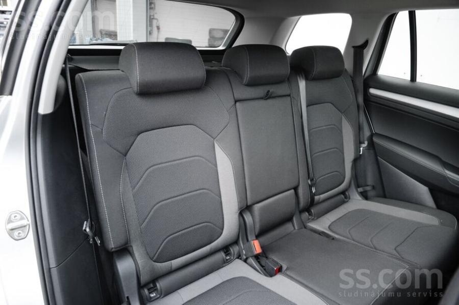 Pelēks Skoda Kodiaq 2022 Rīga, ar dzinēja tilpumu 1.50 L un nobraukumu 50 tūkst. km par 24850 €, foto 8 vietnē AUTOMOTO.COM.LV