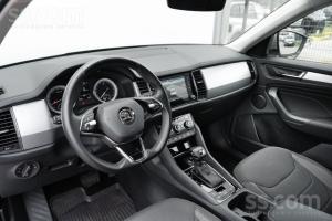 Pelēks Skoda Kodiaq 2022 Rīga, ar dzinēja tilpumu 1.50 L un nobraukumu 50 tūkst. km par 24850 €, foto 28 vietnē AUTOMOTO.COM.LV
