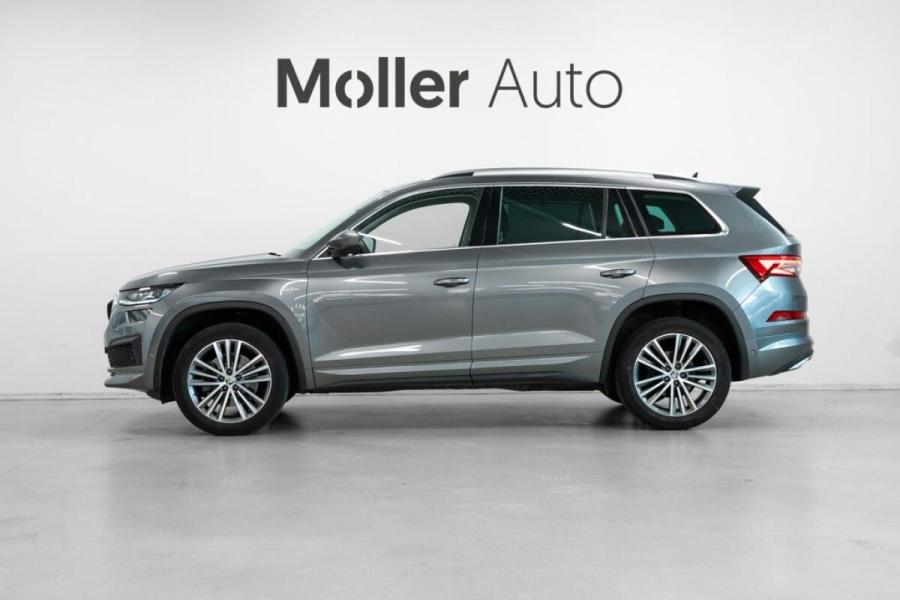 Серый Шкода Kodiaq 2022 в Вильнюс, объемом двигателя 2.00 л и пробегом 118 тыс. км за 31900 €, фото 3 на AUTOMOTO.COM.LV