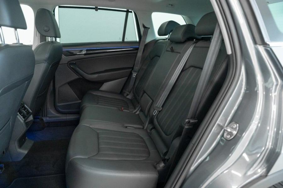 Серый Шкода Kodiaq 2022 в Вильнюс, объемом двигателя 2.00 л и пробегом 118 тыс. км за 31900 €, фото 22 на AUTOMOTO.COM.LV