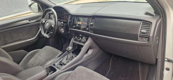 Grey Skoda Kodiaq 2022 in Marijampole, with an engine capacity of 1.97 L and mileage of 245 thousand km for 19800 €, photo 8 on AUTOMOTO.COM.LV