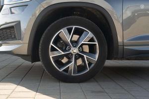 Серый Шкода Kodiaq 2022 в Вильнюс, объемом двигателя 2.00 л и пробегом 148 тыс. км за 26999 €, фото 8 на AUTOMOTO.COM.LV
