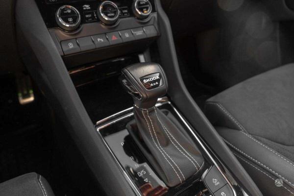 Pelēks Skoda Kodiaq 2022 Viļņa, ar dzinēja tilpumu 2.00 L un nobraukumu 148 tūkst. km par 26999 €, foto 11 vietnē AUTOMOTO.COM.LV