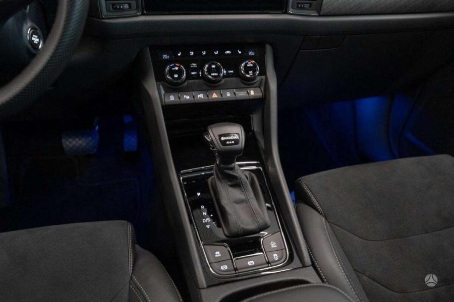 Grey Skoda Kodiaq 2022 in Vilnius, with an engine capacity of 2.00 L and mileage of 138 thousand km for 29900 €, photo 20 on AUTOMOTO.COM.LV