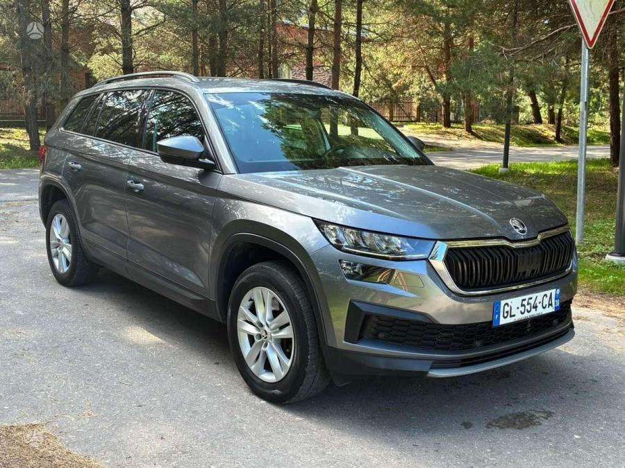 Pelēks Skoda Kodiaq 2022 Kauņa, ar dzinēja tilpumu 1.97 L un nobraukumu 266 tūkst. km par 16700 €, foto 4 vietnē AUTOMOTO.COM.LV