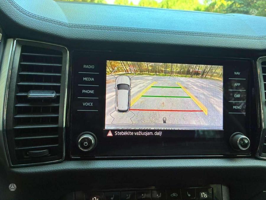 Pelēks Skoda Kodiaq 2022 Kauņa, ar dzinēja tilpumu 1.97 L un nobraukumu 266 tūkst. km par 16700 €, foto 10 vietnē AUTOMOTO.COM.LV