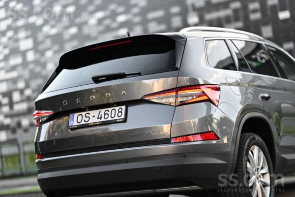 Skoda Kodiaq 2022 in Jelgava on AUTOMOTO.COM.LV Grey Skoda Kodiaq 2022 in Jelgava, with an engine capacity of 2.00 L and mileage of 249 thousand km for 16990 €, photo 11 on AUTOMOTO.COM.LV