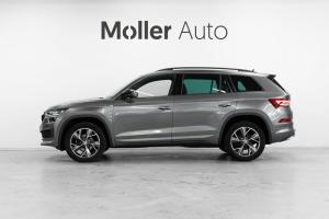 Grey Skoda Kodiaq 2022 in Vilnius, with an engine capacity of 2.00 L and mileage of 152 thousand km for 26900 €, photo 3 on AUTOMOTO.COM.LV