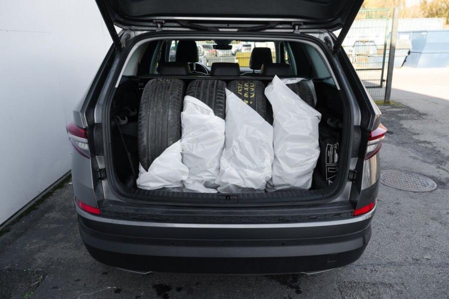 Серый Шкода Kodiaq 2022 в Рига, объемом двигателя 2.00 л и пробегом 152 тыс. км за 25950 €, фото 10 на AUTOMOTO.COM.LV