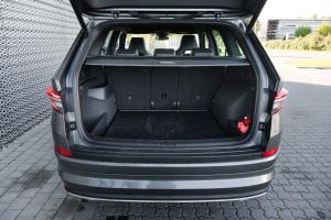 Серый Шкода Kodiaq 2022 в Марупе, объемом двигателя 2.00 л и пробегом 119 тыс. км за 28650 €, фото 28 на AUTOMOTO.COM.LV