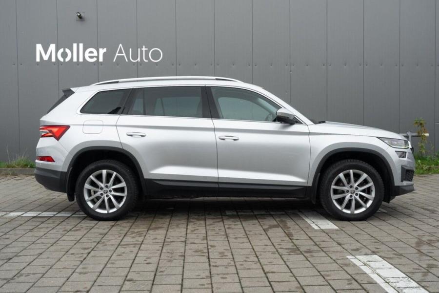 Серый Шкода Kodiaq 2022 в Вильнюс, объемом двигателя 2.00 л и пробегом 119 тыс. км за 28200 €, фото 8 на AUTOMOTO.COM.LV