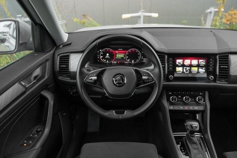 Серый Шкода Kodiaq 2022 в Вильнюс, объемом двигателя 2.00 л и пробегом 119 тыс. км за 28200 €, фото 13 на AUTOMOTO.COM.LV