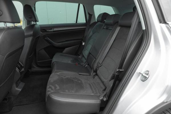 Pelēks Skoda Kodiaq 2022 Viļņa, ar dzinēja tilpumu 2.00 L un nobraukumu 119 tūkst. km par 28200 €, foto 10 vietnē AUTOMOTO.COM.LV