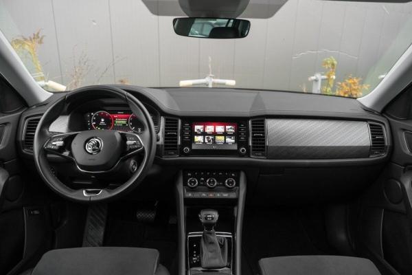 Pelēks Skoda Kodiaq 2022 Viļņa, ar dzinēja tilpumu 2.00 L un nobraukumu 119 tūkst. km par 28200 €, foto 11 vietnē AUTOMOTO.COM.LV
