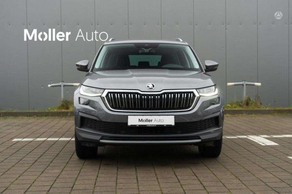 Pelēks Skoda Kodiaq 2023 Viļņa, ar dzinēja tilpumu 2.00 L un nobraukumu 81 tūkst. km par 32900 €, foto 2 vietnē AUTOMOTO.COM.LV