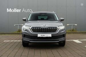 Grey Skoda Kodiaq 2023 in Vilnius, with an engine capacity of 2.00 L and mileage of 81 thousand km for 32900 €, photo 2 on AUTOMOTO.COM.LV