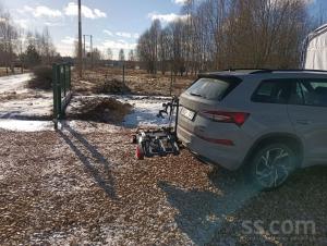 Grey Skoda Kodiaq 2023 in Riga, with an engine capacity of 2.00 L and mileage of 84 thousand km for 39000 €, photo 3 on AUTOMOTO.COM.LV