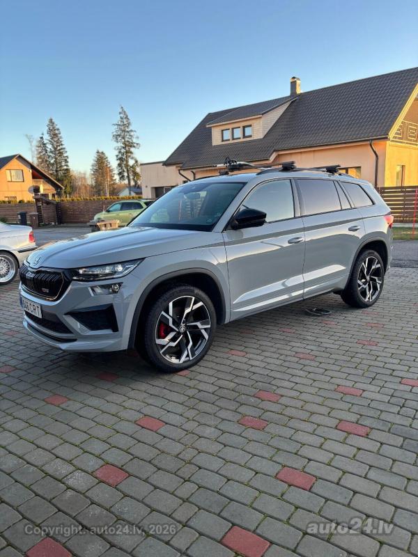 Серый Шкода Kodiaq 2023 в Таллин, объемом двигателя 2.00 л и пробегом 40 тыс. км за 39999 €, фото 1 на AUTOMOTO.COM.LV
