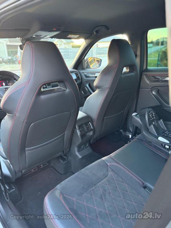 Pelēks Skoda Kodiaq 2023 Tallina, ar dzinēja tilpumu 2.00 L un nobraukumu 40 tūkst. km par 39999 €, foto 11 vietnē AUTOMOTO.COM.LV