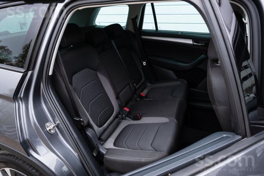 Pelēks Skoda Kodiaq 2023 Rīga, ar dzinēja tilpumu 2.00 L un nobraukumu 137 tūkst. km par 28250 €, foto 9 vietnē AUTOMOTO.COM.LV