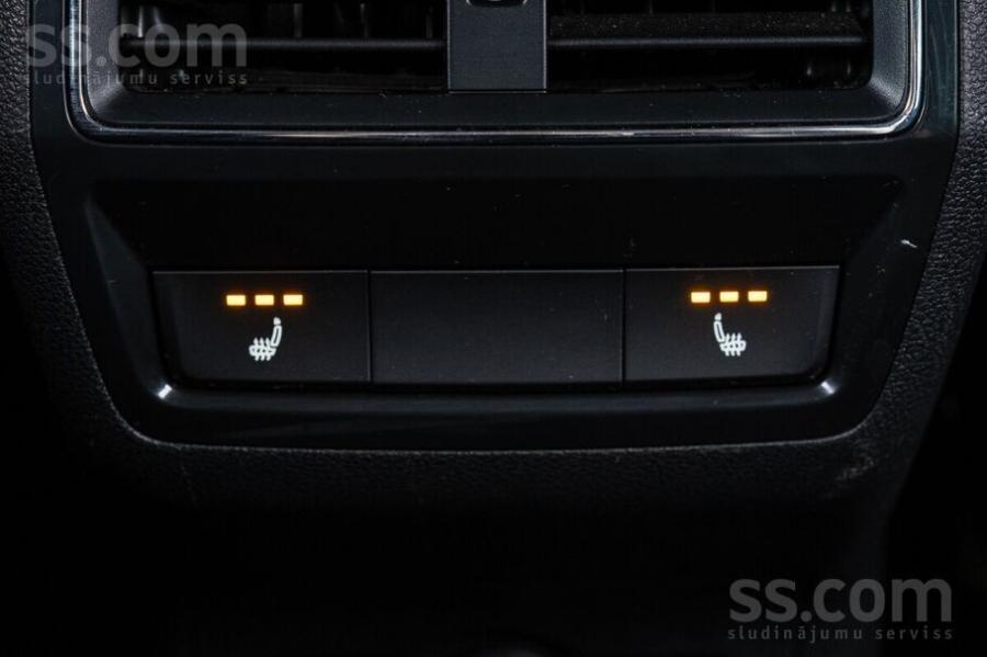 Pelēks Skoda Kodiaq 2023 Rīga, ar dzinēja tilpumu 2.00 L un nobraukumu 137 tūkst. km par 28250 €, foto 20 vietnē AUTOMOTO.COM.LV