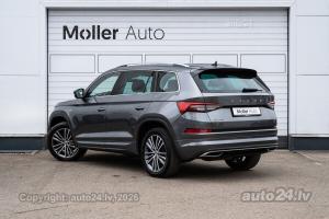 Серый Шкода Kodiaq 2023 в Рига, объемом двигателя 2.00 л и пробегом 165 тыс. км за 29668 €, фото 5 на AUTOMOTO.COM.LV