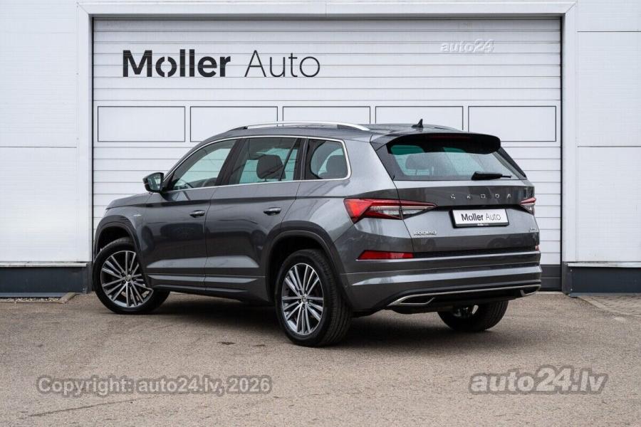 Серый Шкода Kodiaq 2023 в Рига, объемом двигателя 2.00 л и пробегом 165 тыс. км за 29668 €, фото 5 на AUTOMOTO.COM.LV