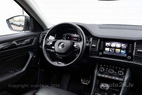 Grey Skoda Kodiaq 2023 in Riga, with an engine capacity of 2.00 L and mileage of 165 thousand km for 29668 €, photo 9 on AUTOMOTO.COM.LV