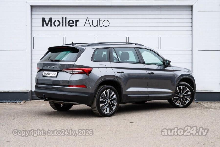 Серый Шкода Kodiaq 2023 в Рига, объемом двигателя 2.00 л и пробегом 137 тыс. км за 28950 €, фото 4 на AUTOMOTO.COM.LV