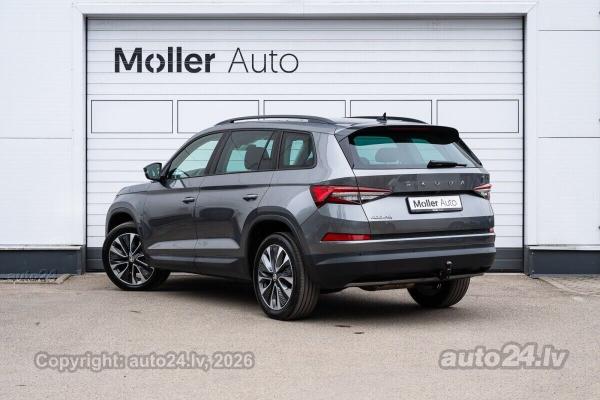 Grey Skoda Kodiaq 2023 in Riga, with an engine capacity of 2.00 L and mileage of 137 thousand km for 28950 €, photo 4 on AUTOMOTO.COM.LV