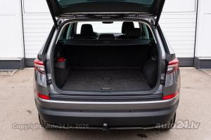 Серый Шкода Kodiaq 2023 в Рига, объемом двигателя 2.00 л и пробегом 137 тыс. км за 28950 €, фото 21 на AUTOMOTO.COM.LV